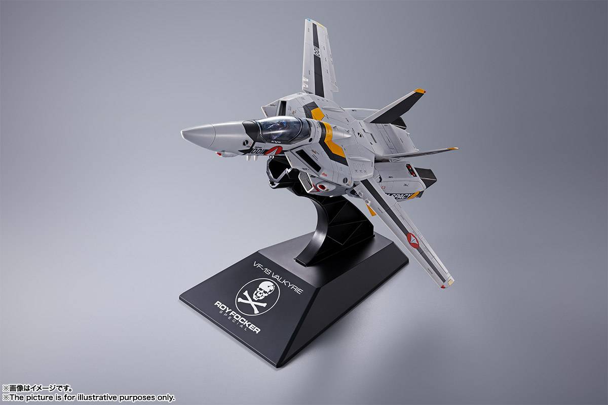 DX Chogokin Macross VF-1S Valkyrie Roy Focker Special | Nin-Nin-Game.com