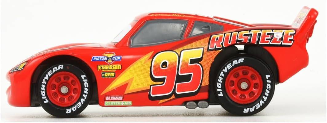 Tomica: Cars - Lightning McQueen (Cars 3 Intro Ver.) [Takara Tomy ...