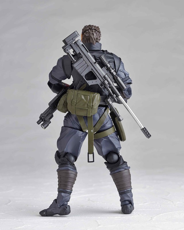 Buy Metal Gear Solid V: The Phantom Pain - Venom Snake Sneaking Suit ...