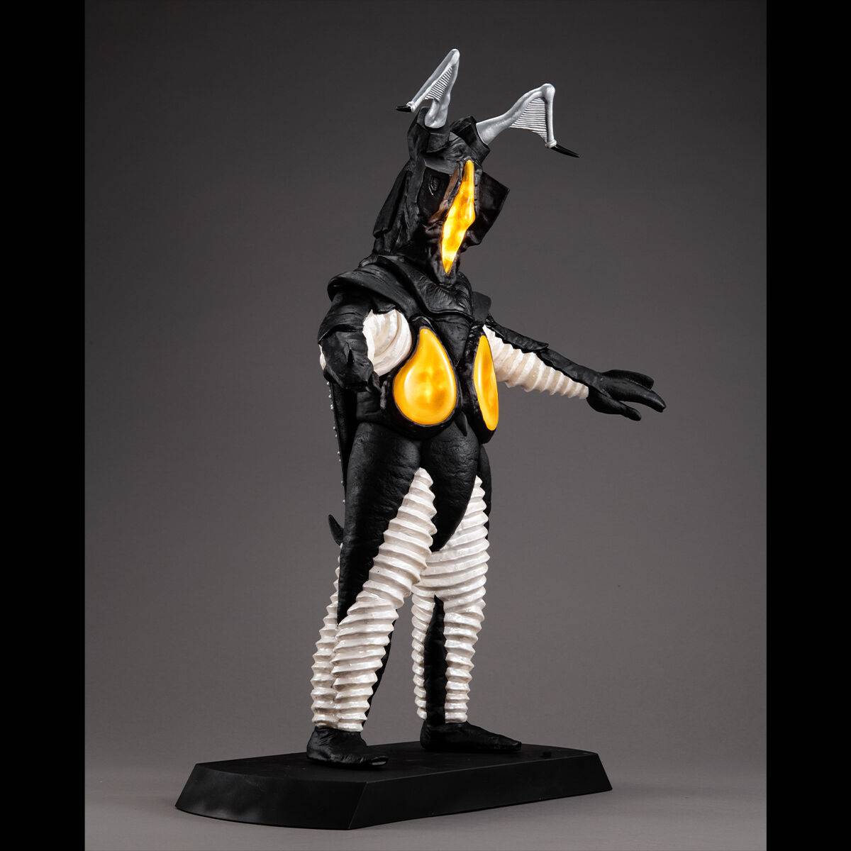 UA Monsters: Ultraman - Zetton (Limited Edition) [Megahouse] - Nin-Nin ...