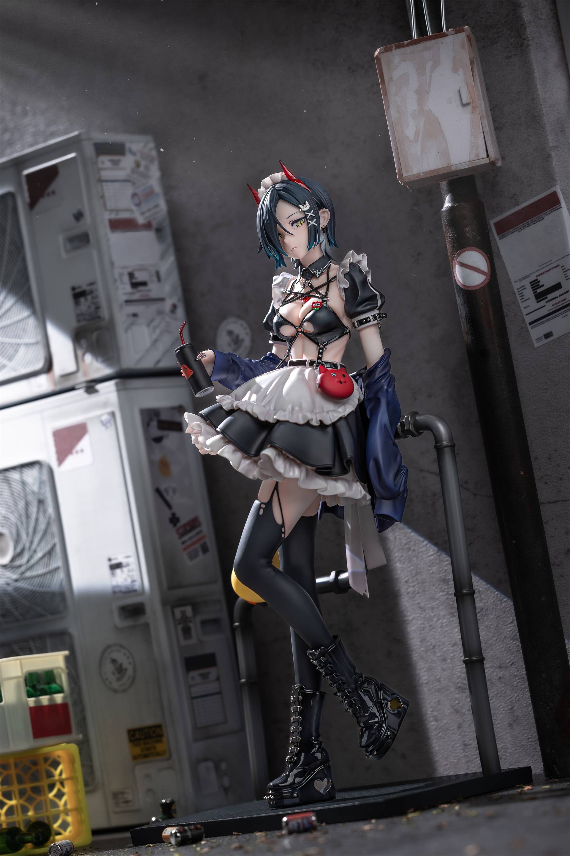 Azur Lane: Manjuu & Ulrich von Hutten 1/6 - Mayhem Maid Ver. [AniGame ...