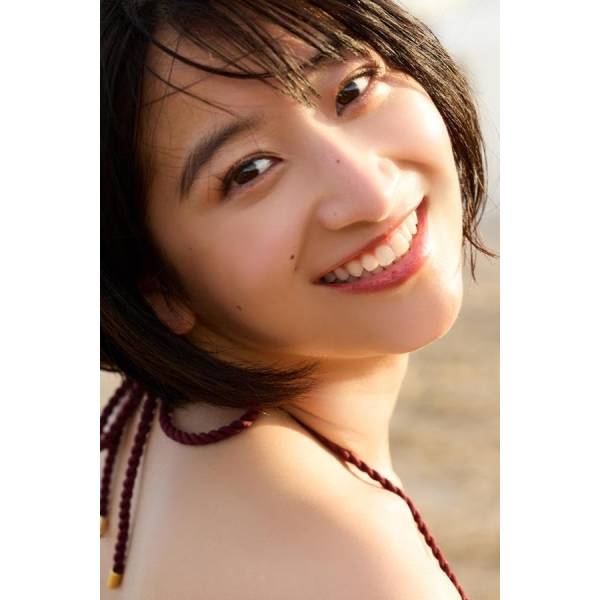 Ina Enohara: 1st Photo Book - Inaism [Kadokawa] - Nin-Nin-Game.com