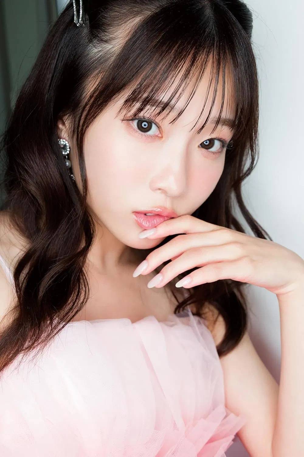 Babababambi's Kishi Miyu - 1st Photo Book [Kobunsha] - Nin-Nin-Game.com