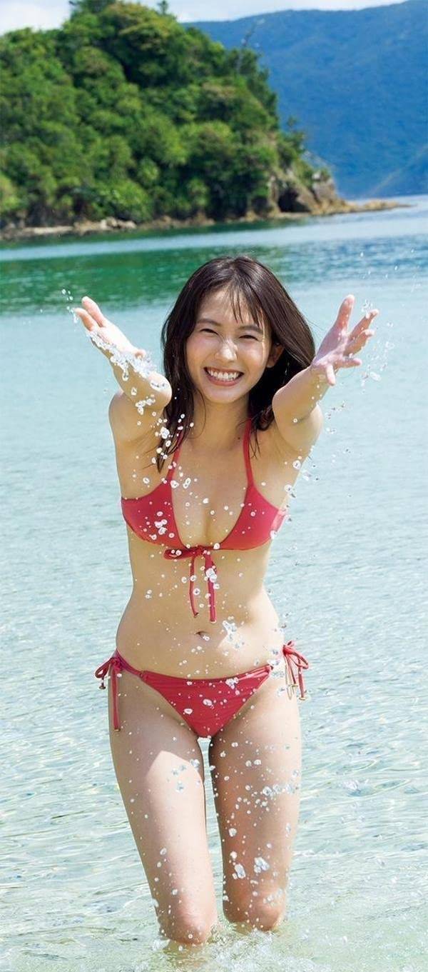 Nene Shida: First Photo Book - "All In All" [Kodansha] - Nin-Nin-Game.com