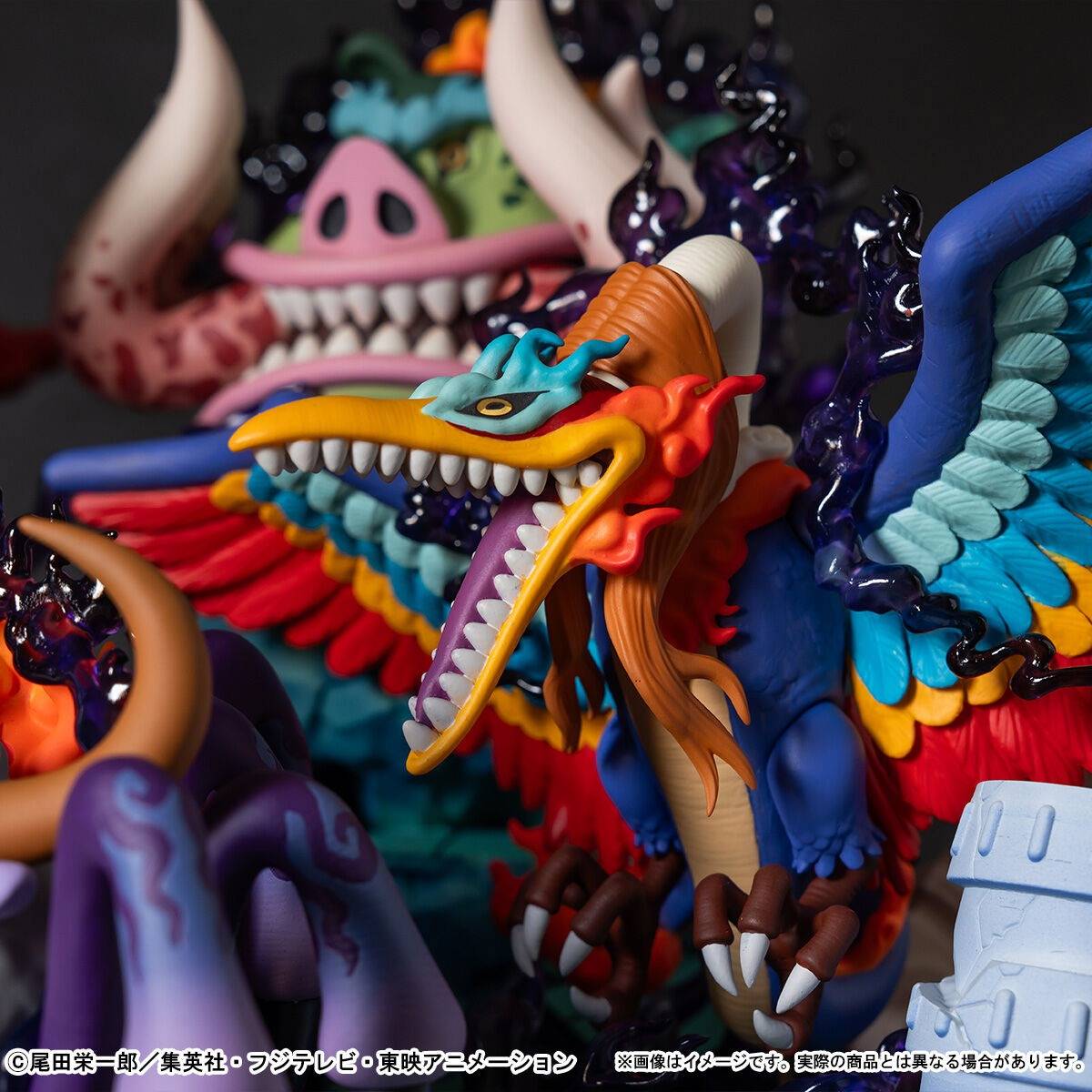 One Piece: World Collectible Figure PREMIUM - Luffy vs Five Elders (Set ...