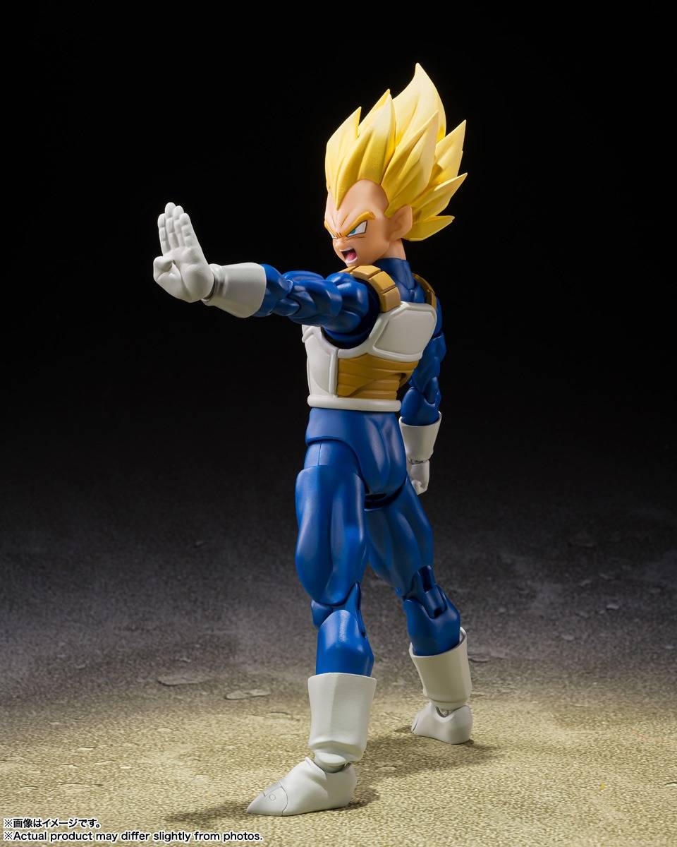 S.H.FIGUARTS: Dragon Ball Z - Super Saiyan Vegeta (Dangerous Pride ...